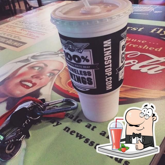 Wingstop, 7335 Good Hope Rd in Milwaukee - Restaurant menu and reviews
