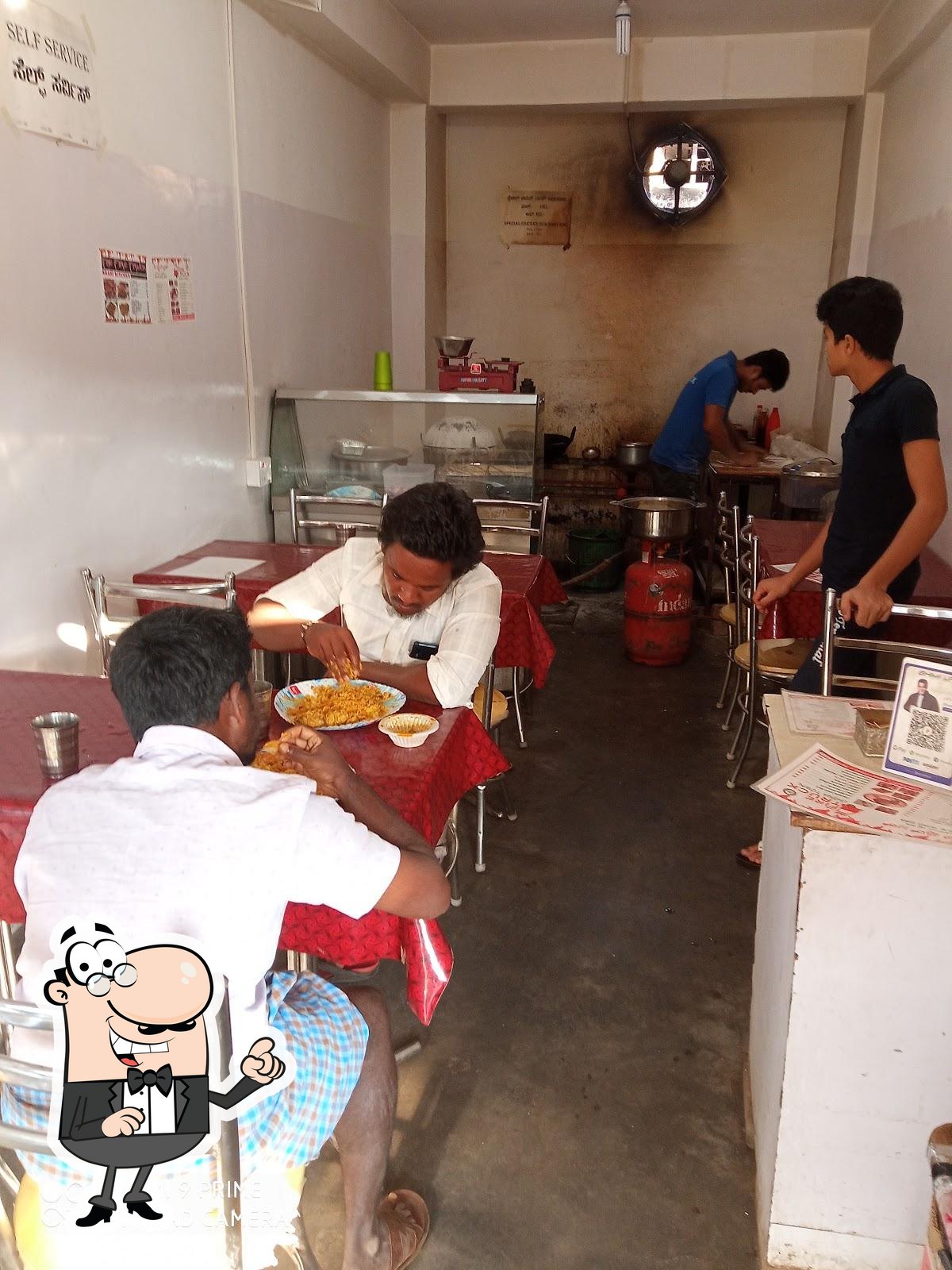 Shahi fire Chicken biryani and barbeque, shavarma hotel, Sira ...