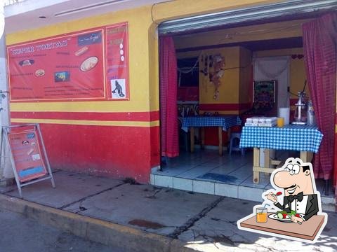 Tortas "Lumar" restaurant, Mexico