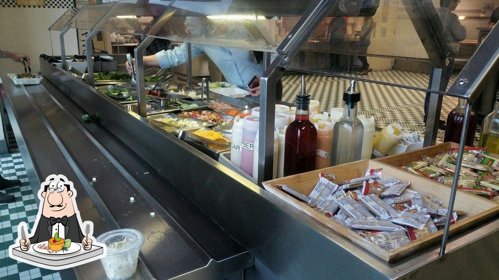 The Eurest Dining Cafeteria in New Orleans - Restaurant reviews