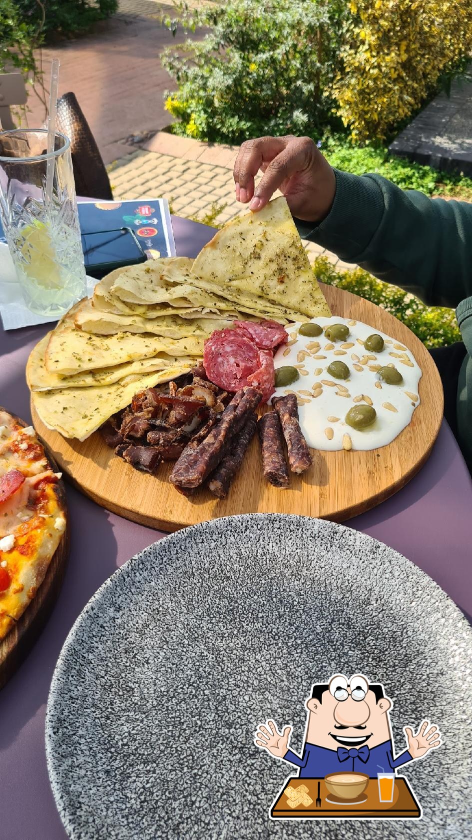 Reflection Pizza Bar, Sandton - Restaurant menu, prices and reviews