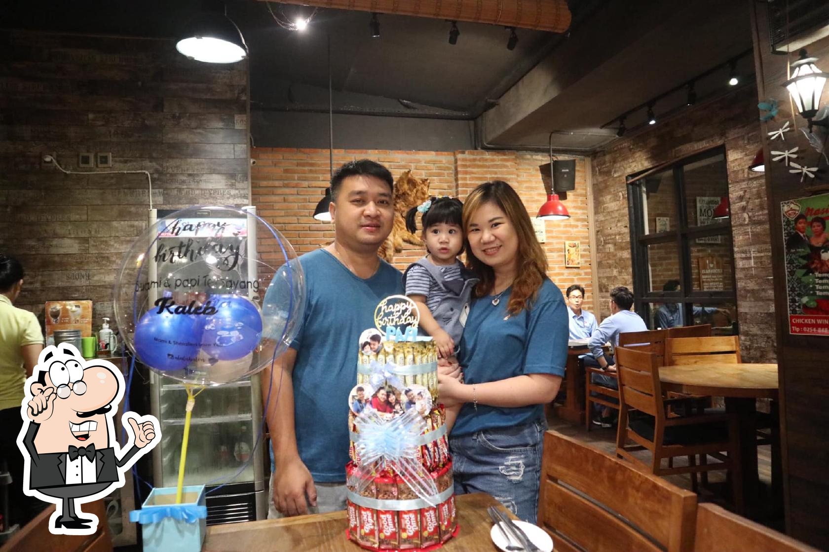 Chicken Win restaurant, Cilegon - Restaurant reviews