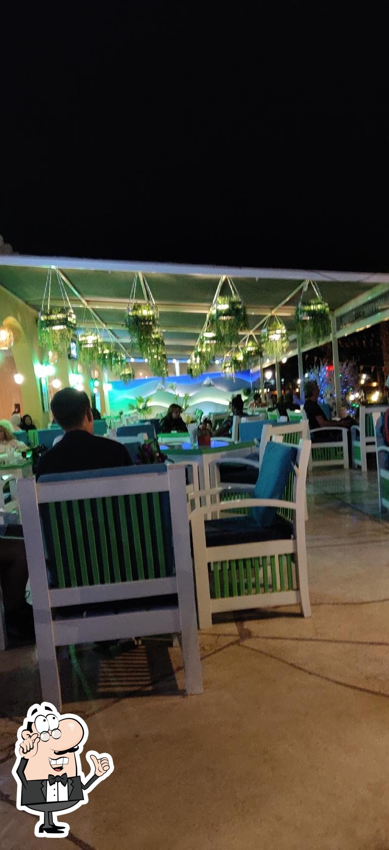 Waves Bar, Hurghada