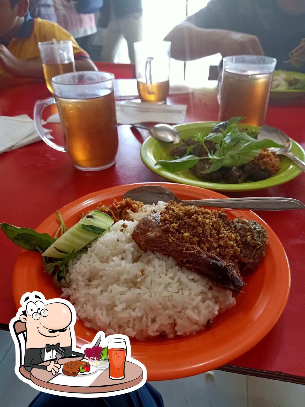 Bebek Sinjay A. Yani restaurant, Surabaya, Ruko Grand Ahmad Yani Blok ...