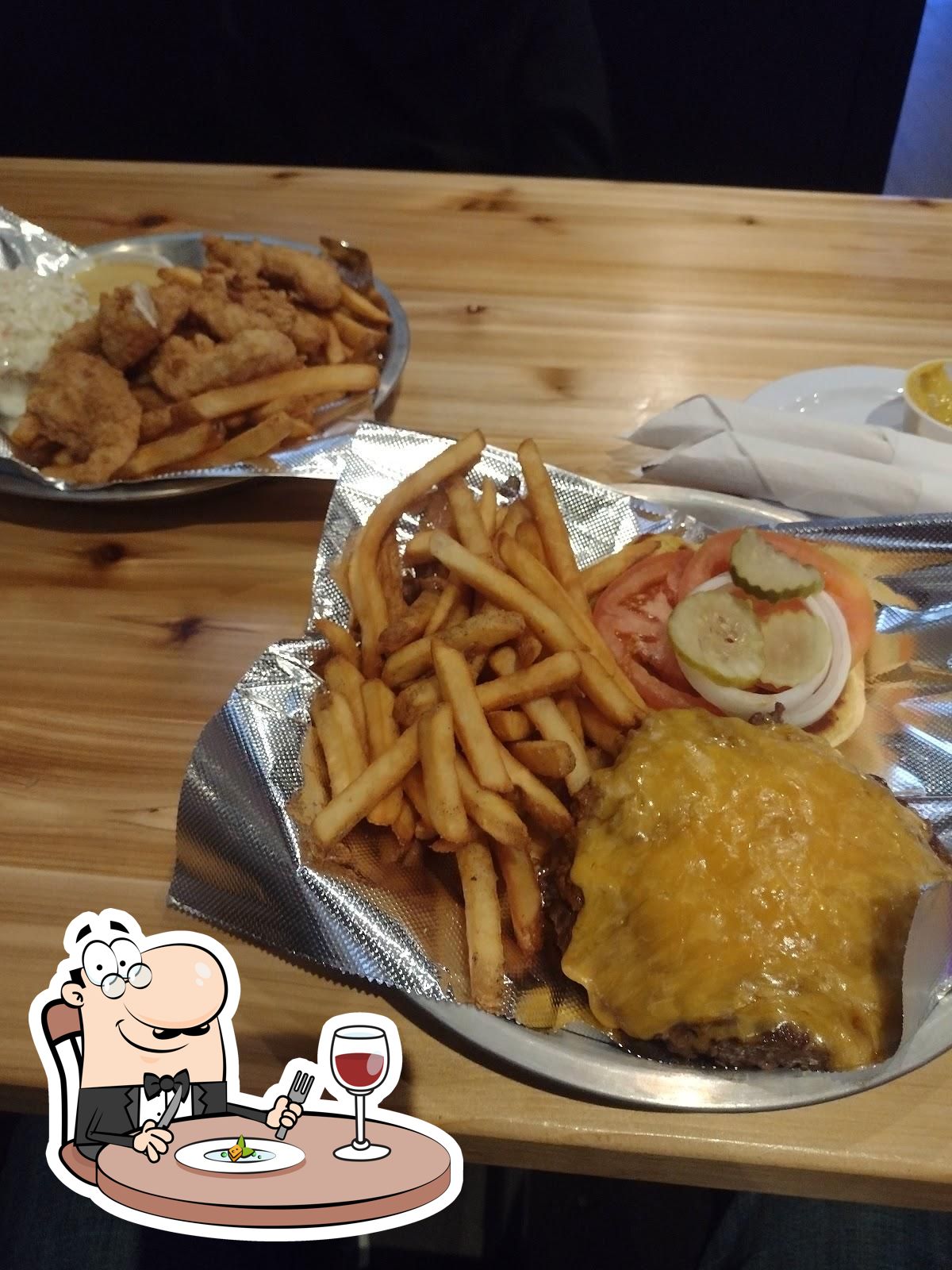 Angell Bros. Bar + Grill in Surfside Beach - Restaurant menu and reviews