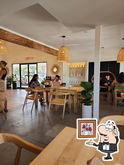 Momona Bakery And Coffee Shop, Kahului - Restaurant menu, prices and ...
