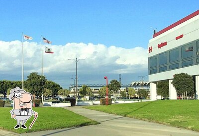 Raytheon South Campus Cafeteria, El Segundo - Restaurant menu, prices ...