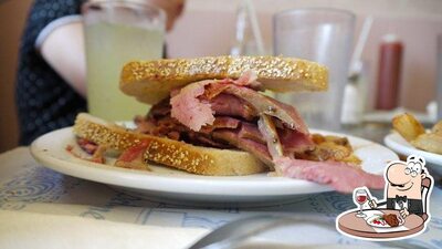 Snowdon Deli, Montréal, Snowdon - Restaurant menu, prices and reviews
