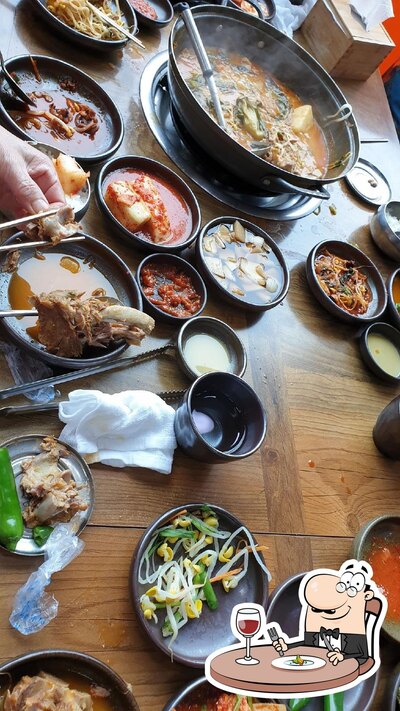 통뼈예찬조례점, Suncheon-si - Restaurant menu, prices and reviews