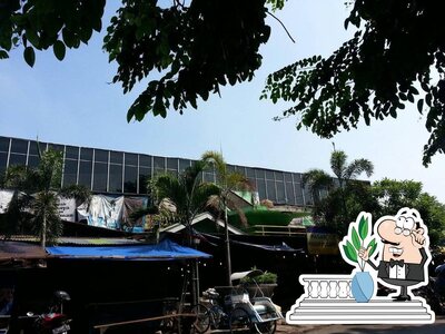 Susana Bakery, Surabaya - Restaurant menu, prices and reviews