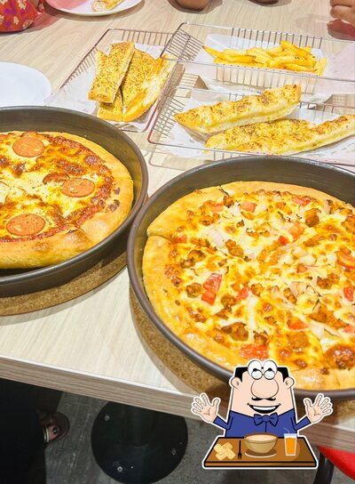 Pizza Hut Forum Mall, Edappal, Edappal - Restaurant menu, prices and ...