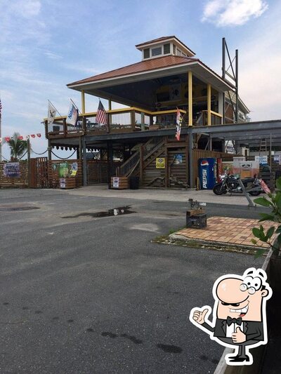 Row Boat Willies, Edgemere - Restaurant menu, prices and reviews