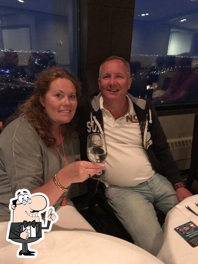 La Ronde - Chateau Lacombe, Edmonton - Restaurant menu, prices and reviews
