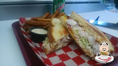 Two Maine Guys Augusta, Augusta - Restaurant menu, prices and reviews