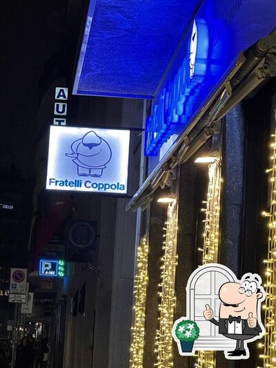 Napule è Milano, Milan - Menú del restaurante, precios y reseñas