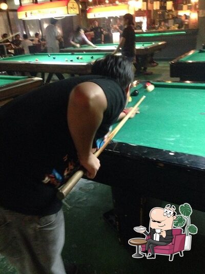 Gutson Bar & Billiards, Quezon City - Restaurant menu, prices and reviews
