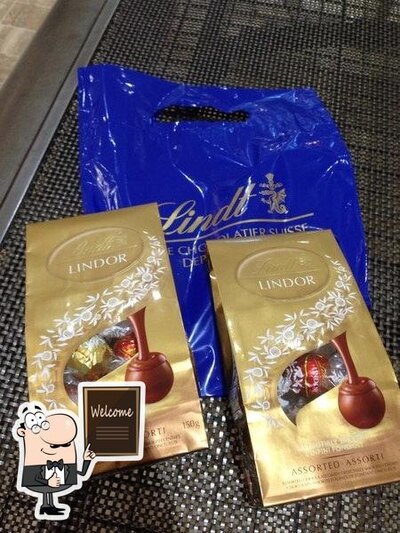 Lindt Outlet, Toronto, St. Andrew - Menú del restaurante, precios y reseñas