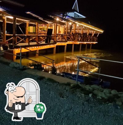 ร้านสวนอุ้ยตา (เฮือนก๋างสระ) - SuanAuiTa (HuenKlangSra) Restaurant ...