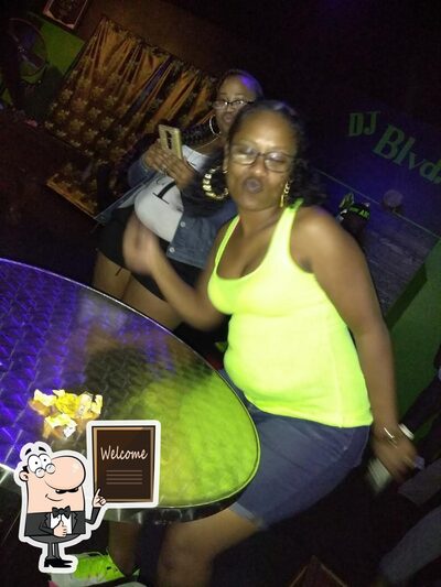 Ghetto Faɮօʟօʊs Club, Los Angeles - Restaurant menu, prices and reviews