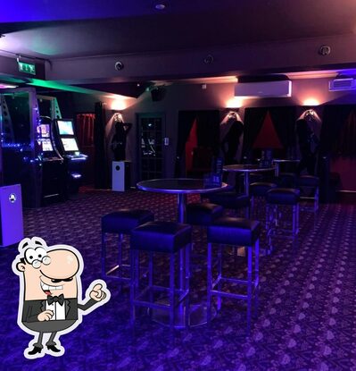 Shades Gentlemans Club, Royal Leamington Spa - Restaurant menu, prices ...