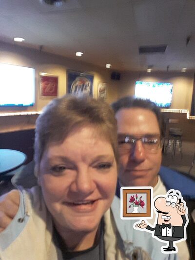 Gators Bar & Grill, Winfield - Restaurant menu, prices and reviews