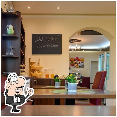 Zellers Cafe, Markt Erlbach - Restaurant menu, prices and reviews