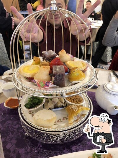 The One Fusion Cuisine 聚龍軒, Richmond Hill - Restaurant menu, prices and ...