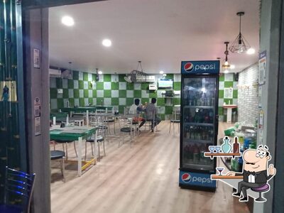 Little roti & Royal Chay - Restaurant menu, prices and reviews
