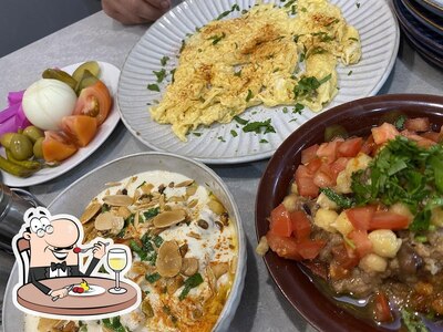 La Roche Restaurant, Greenacre - Restaurant menu, prices and reviews