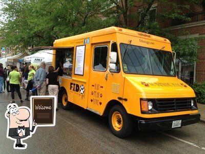 Fido To Go Dog Food Truck, Chicago - Restaurant menu, prices and reviews