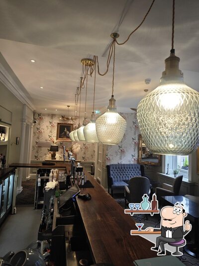 The 10 Bar, Bath - Restaurant menu, prices and reviews