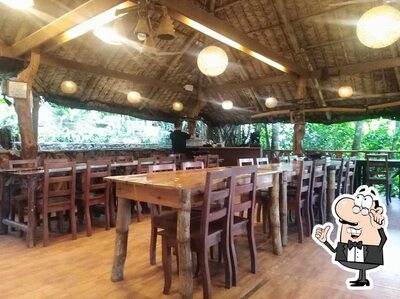 Loumars Cafe, Tagaytay - Restaurant menu, prices and reviews