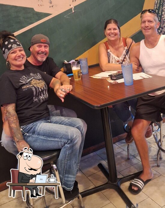Portside Pizza, Tri-Lakes - Restaurant menu, prices and reviews