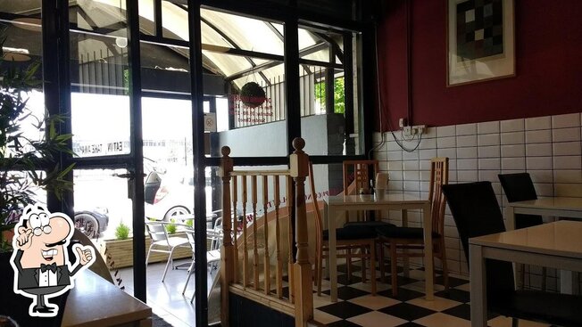 Linis cafe in London - Restaurant reviews
