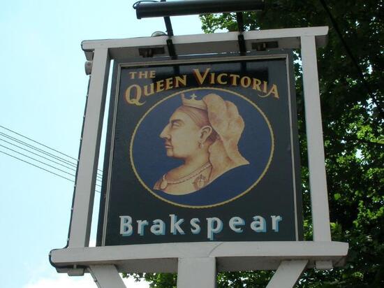 Menu at The Queen Victoria pub & bar, Hare Hatch