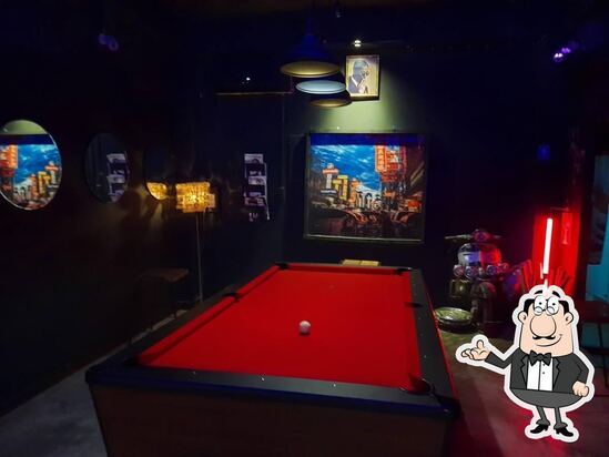 ไทฟูน TYPHOON Bar, Don Hua Lo - Restaurant reviews
