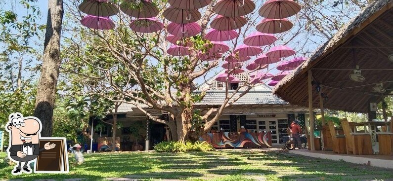 Tree & Tide Riverside Cafe, Bang Len - Restaurant reviews