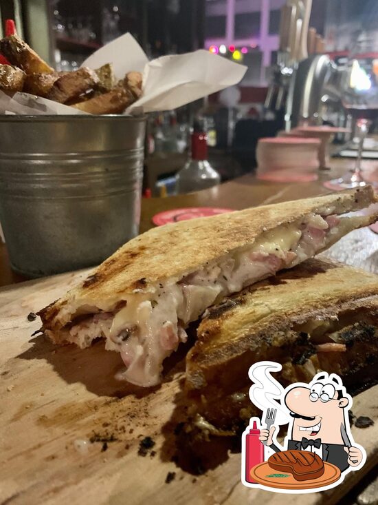 Le Croque Bedaine pub & bar, Strasbourg, 3 Rue du Puits - Restaurant ...