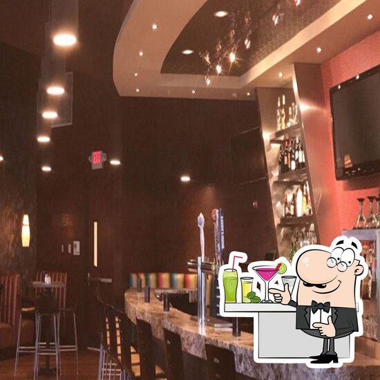 Menu at Vida Lounge & Restaurant, Omaha, S 72nd St