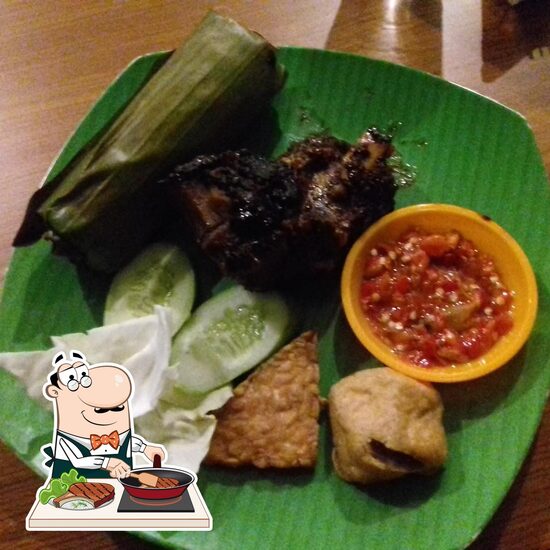 Saung Pak Ewok Air Mancur pub & bar, Bogor - Restaurant reviews