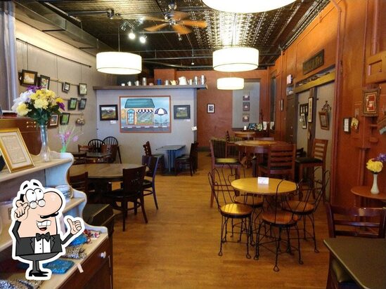 Menu at Treats on Bridge Street cafe, Elkader