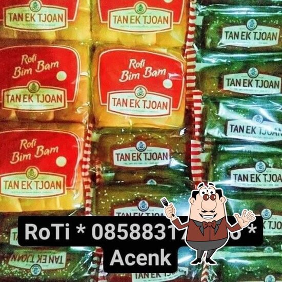 Gerobak Roti Tan Ek Tjoan (roti legendaris Jakarta), Central Jakarta ...