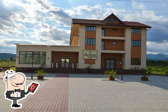 Infinit Restaurant, Târgu Jiu - Restaurant menu, prices and reviews