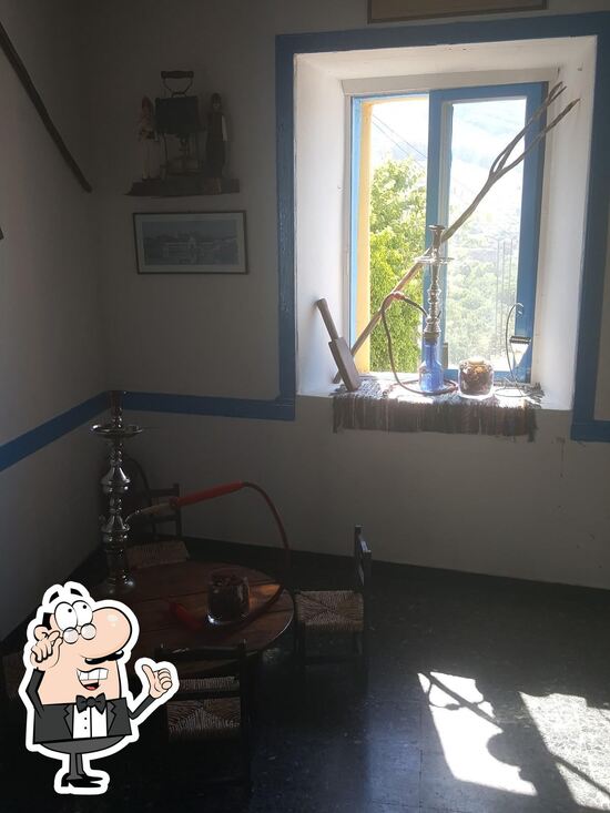 Palio Meraki Café Ouzeri Restaurant Kafenion, Megalo Chorio ...