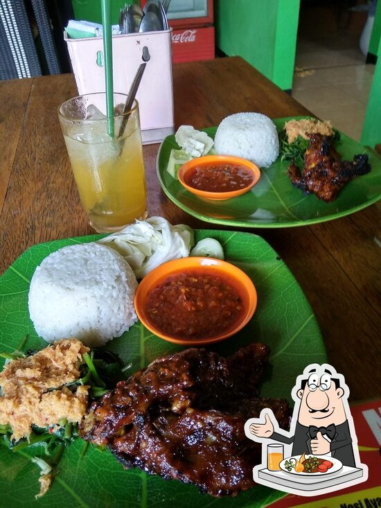 Carta del restaurante Lesehan Ijo Daun, Cilacap, Jalan Raya Slarang ...