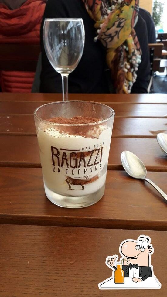 Menu at Ragazzi Da Peppone restaurant, La Rochelle