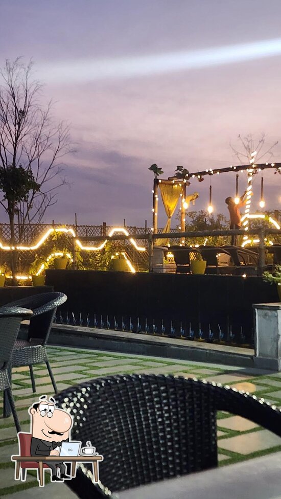 Sadda Adda, Budhana - Restaurant menu, prices and reviews