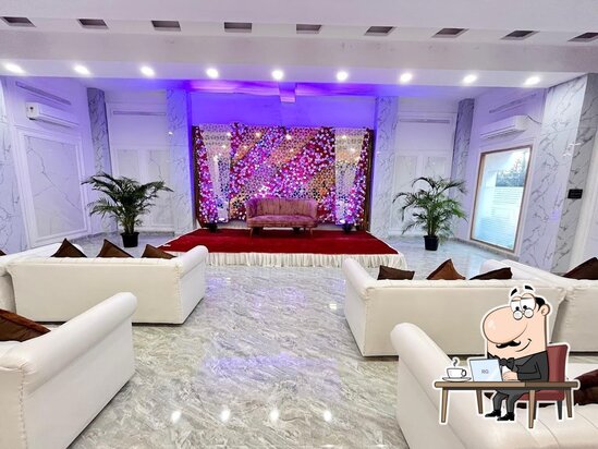 Highway Resort, Gajraula - Restaurant menu, prices and reviews