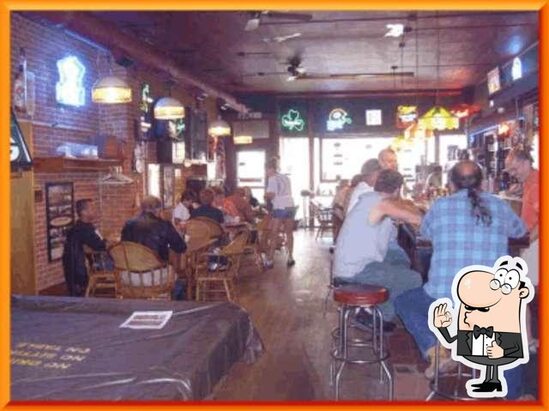 Menu at Moon's Town Pump pub & bar, Cassville