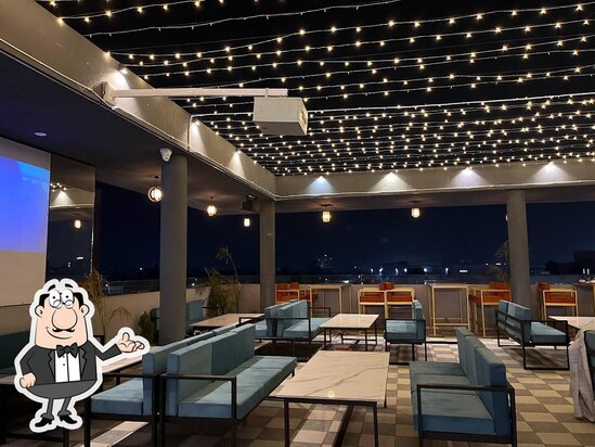 Ten Twisters - Barbeque Restro SkyDeck Lounge, Jaipur - Restaurant reviews
